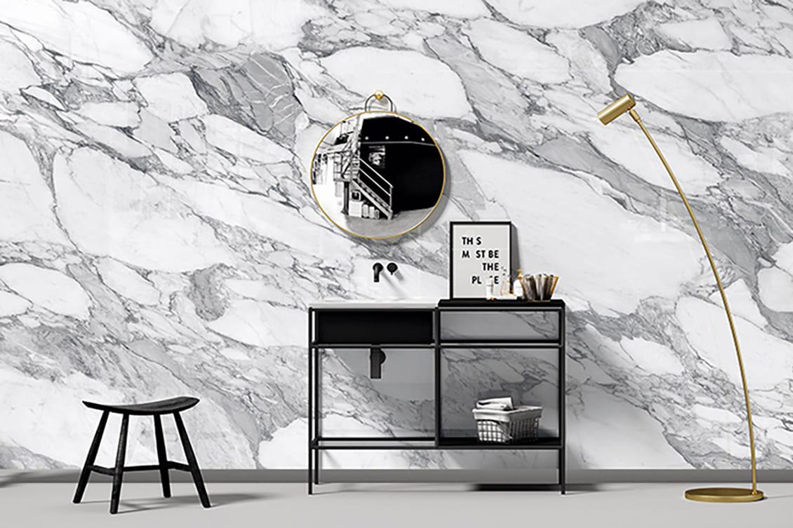 Level, the beauty of large surfaces: interview with the designer